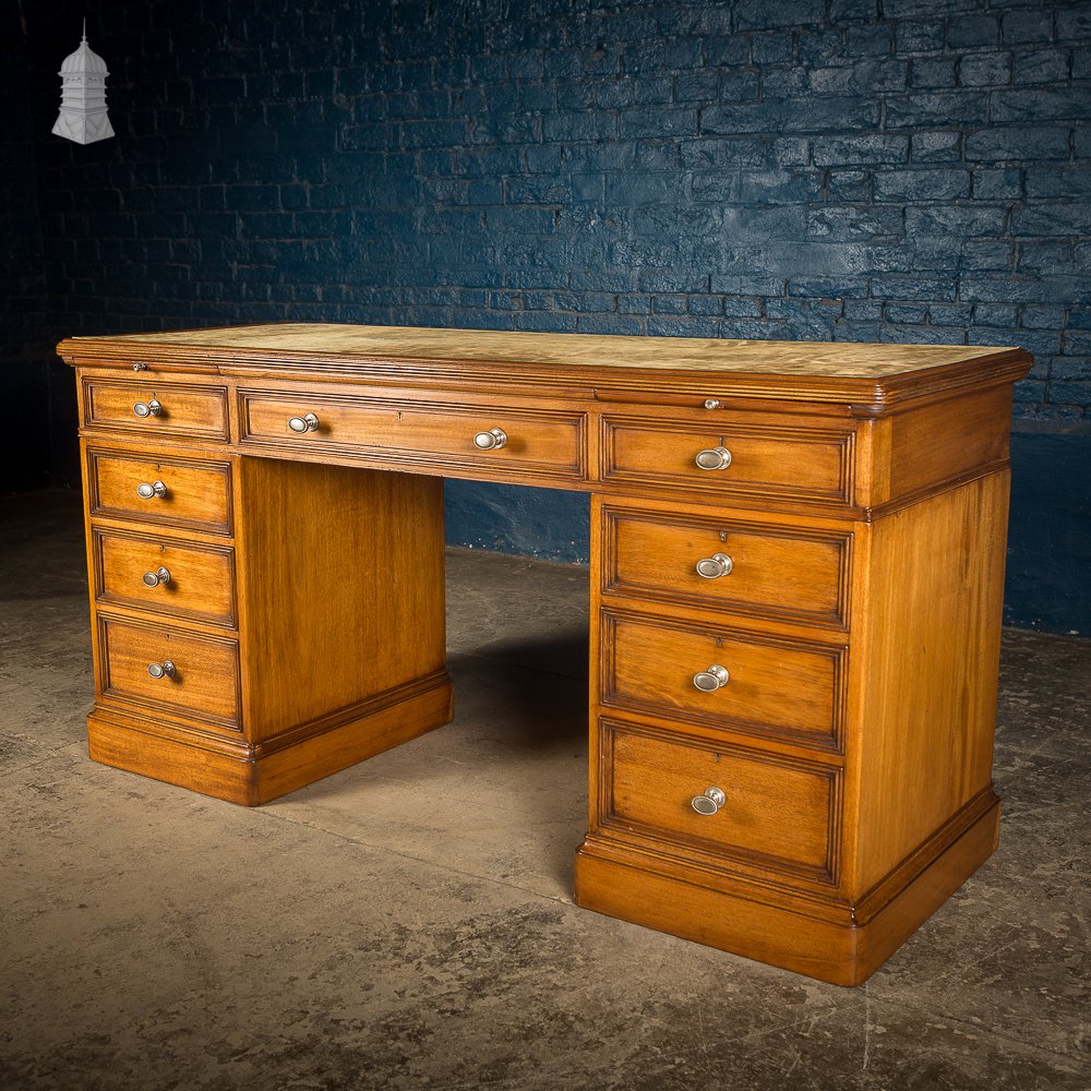 Prestigious Mahogany Queen Mary Maritime Dressing Desk from the HMS ...
