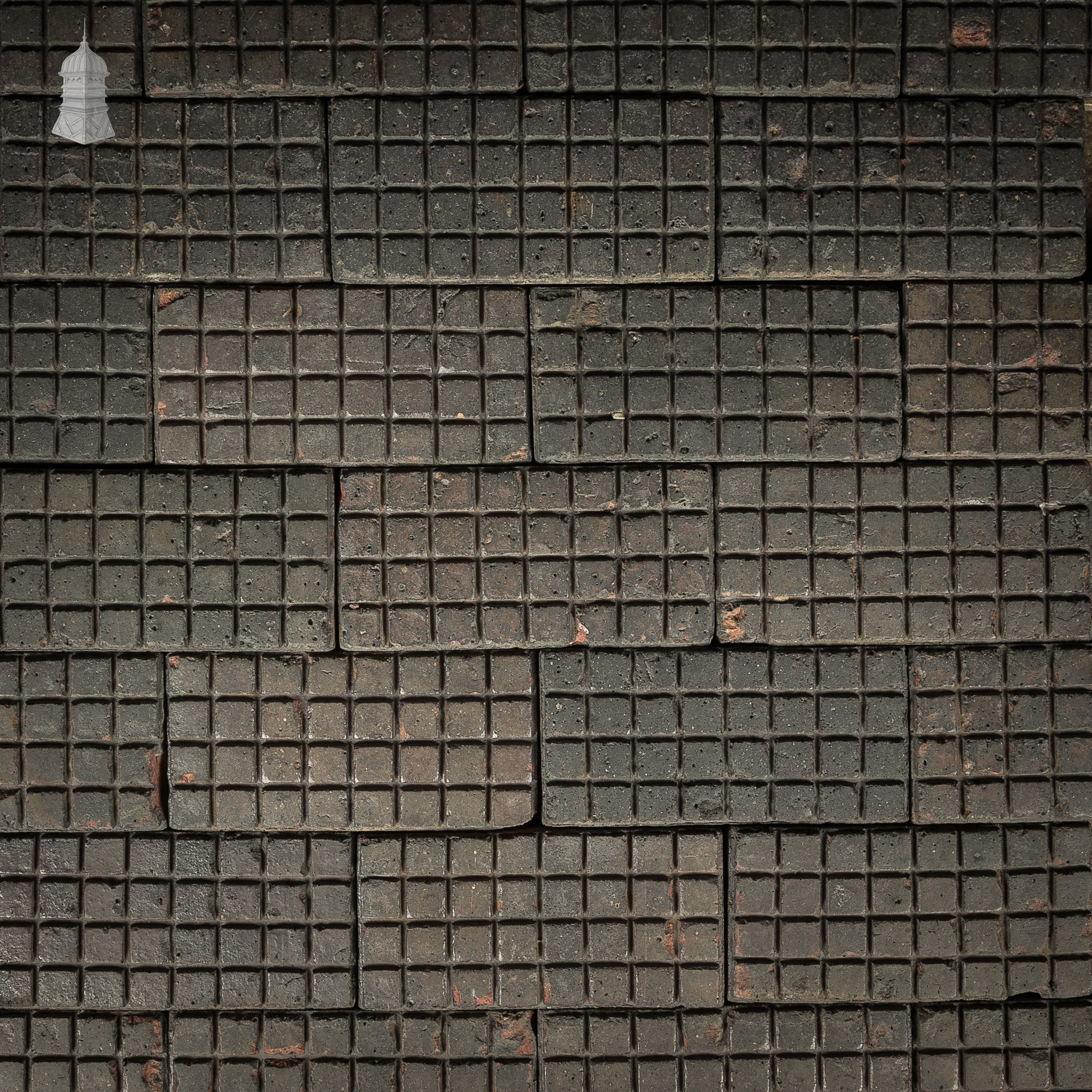 Batch of 225 ‘Chocolate Bar’ 32 Block Staffordshire Blue Stable Bricks ...