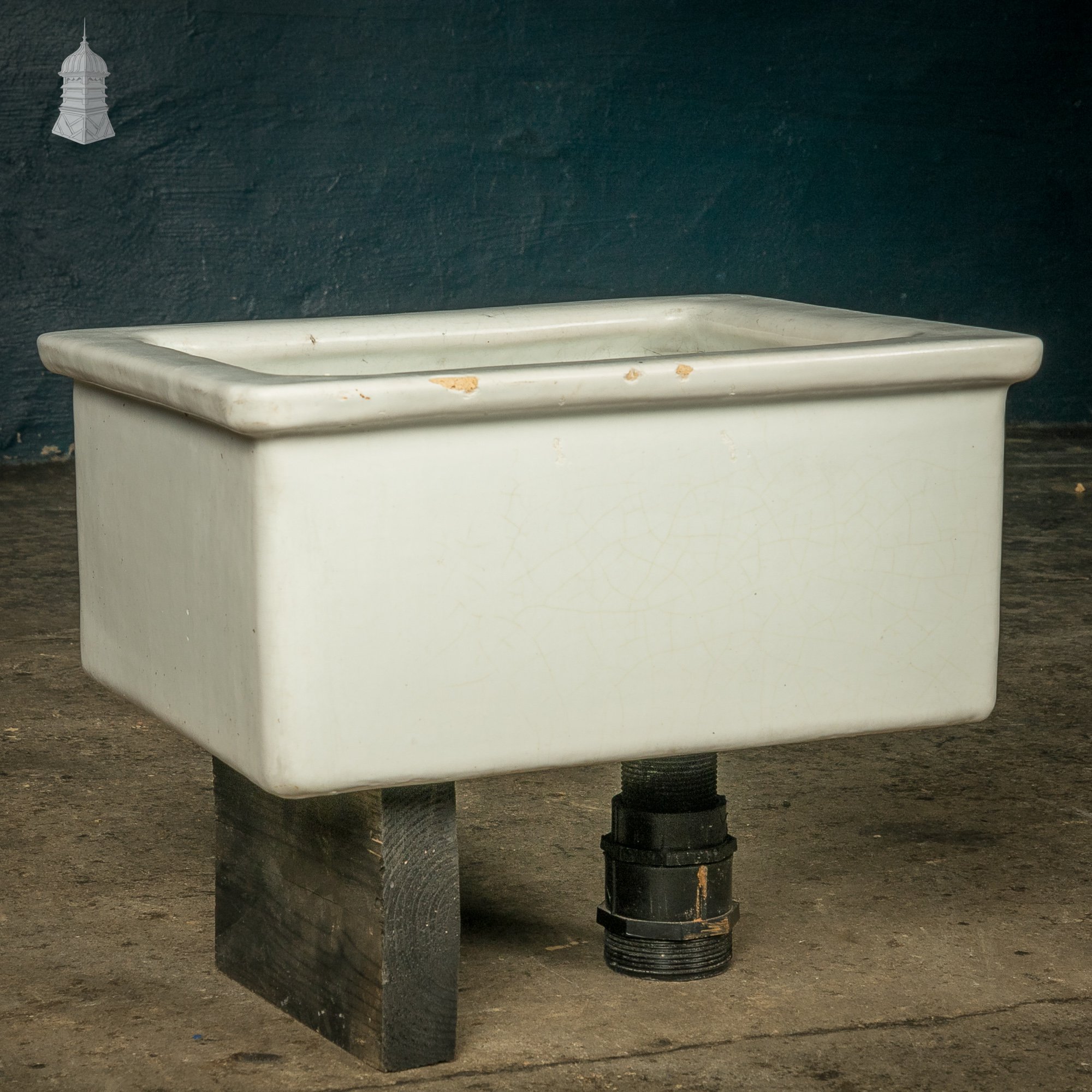 Laboratory Sink, White Glazed Small Belfast Sink by Royal Doulton ...