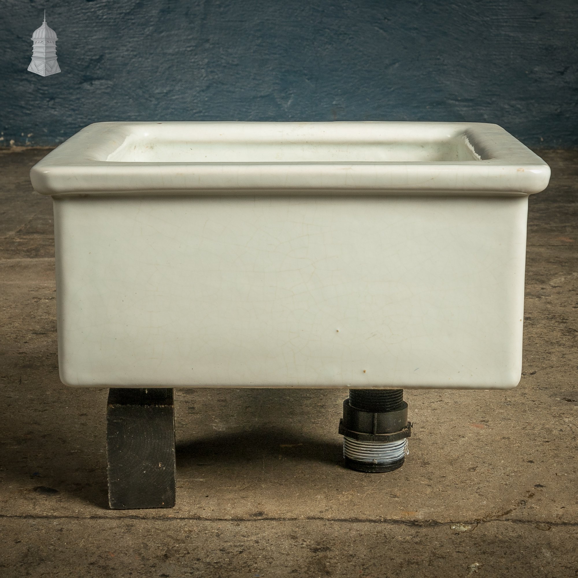 Laboratory Sink, White Glazed Small Belfast Sink by Royal Doulton ...